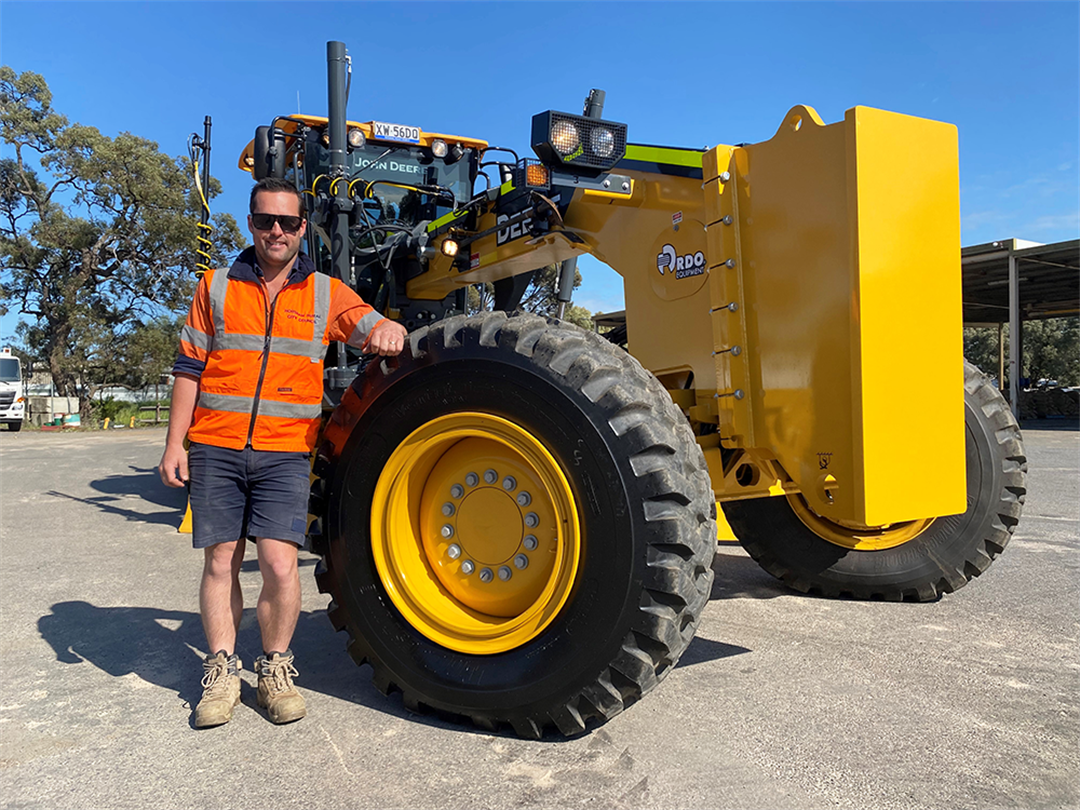 New grader to tackle Council’s road program - Horsham Rural City Council
